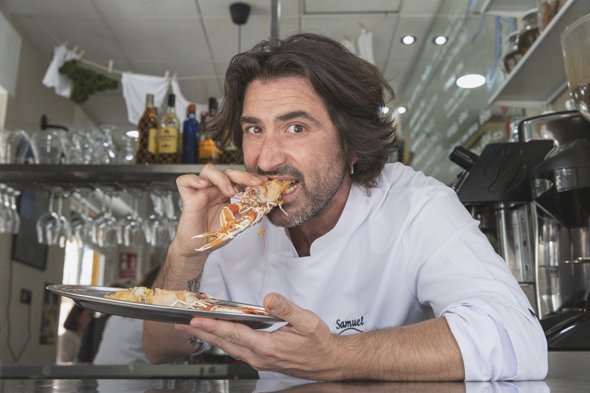 “Ya no soy Samuel de Kome: soy Samuel de Verónicas y me encanta” - The ...