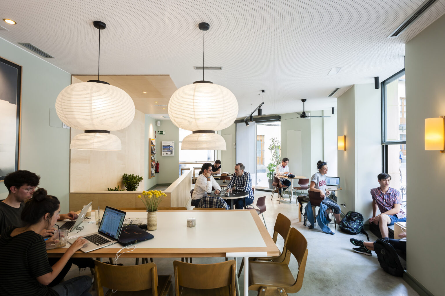 Federal Café abre su primer local en Murcia con un concepto basado el ...