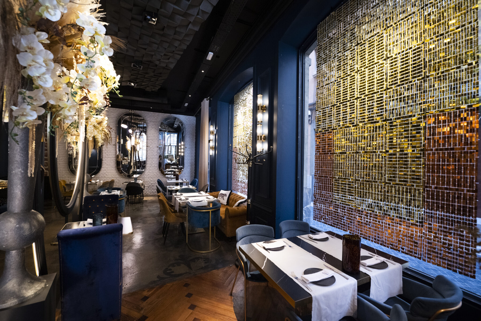 Pecado, el restaurante donde entrarás por su diseño ecléctico y te ...