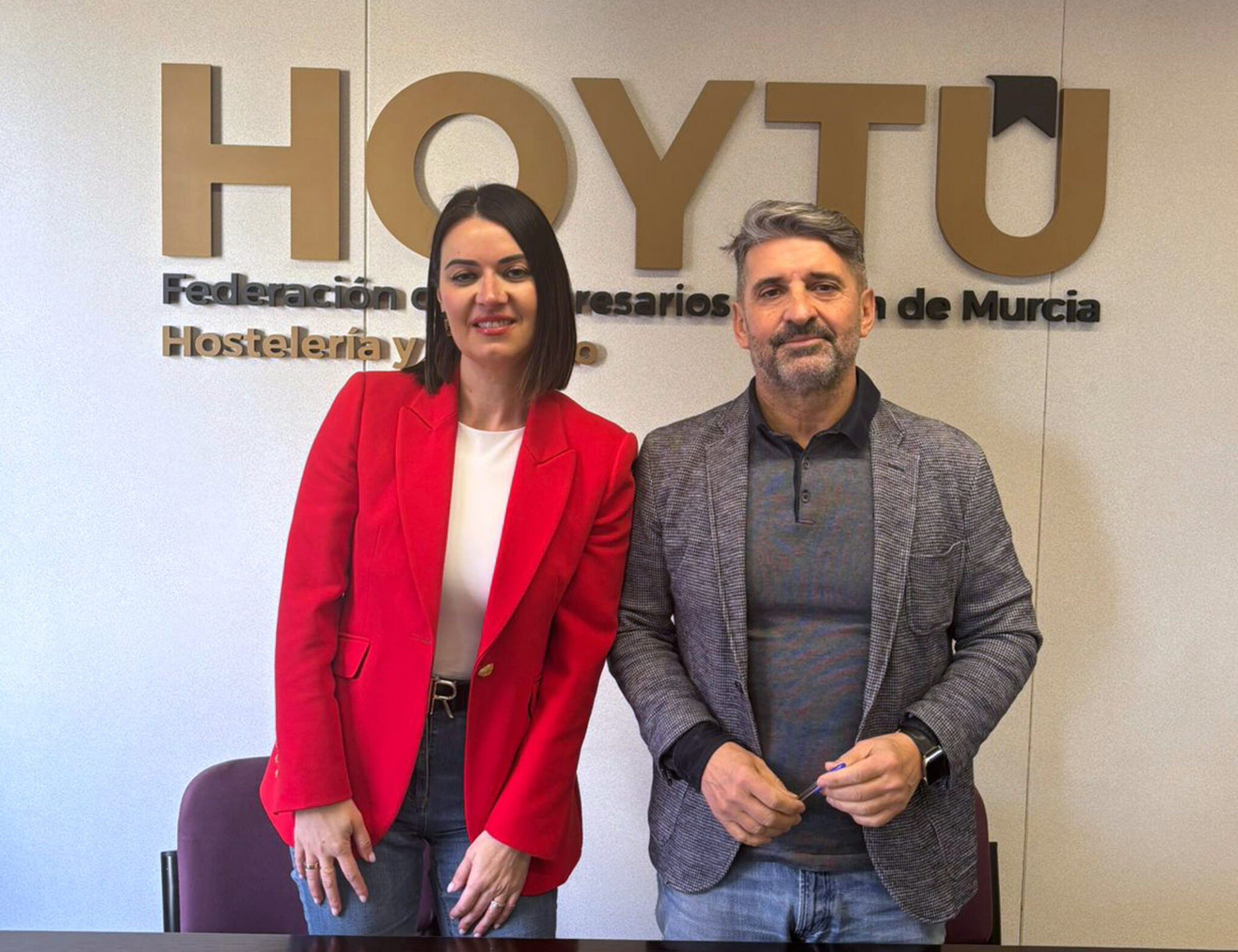 HoyTú firma un convenio con Anchoas Matías López para fomentar y ...